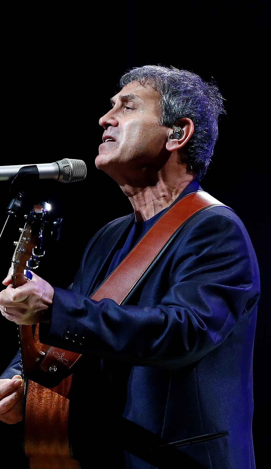 George Dalaras Concert Tickets, 2023-2024 Tour Dates & Locations | SeatGeek
