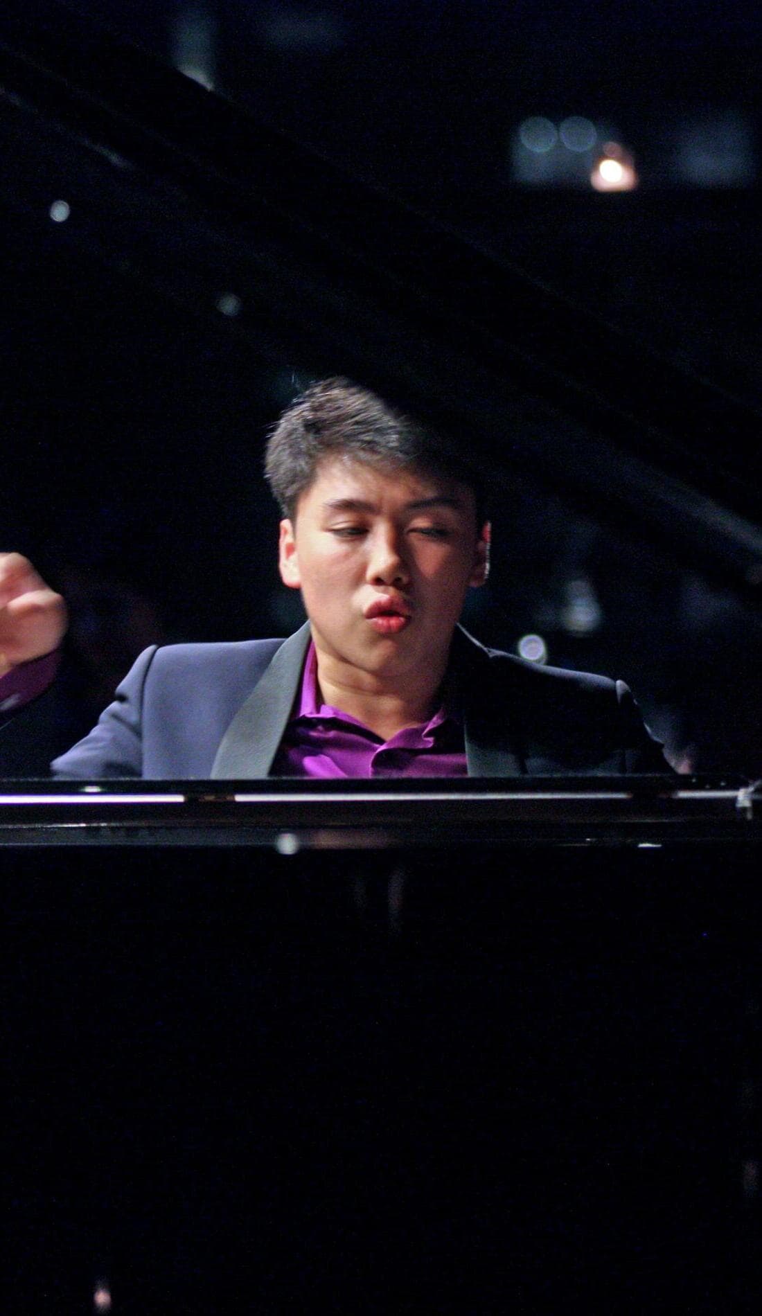 George Li Tickets, 2024 Showtimes & Locations | SeatGeek