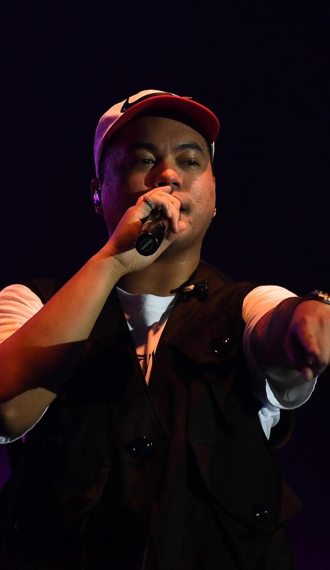 Jeff Bernat Tickets & Concert Tour Dates 2024 | SeatGeek.ca