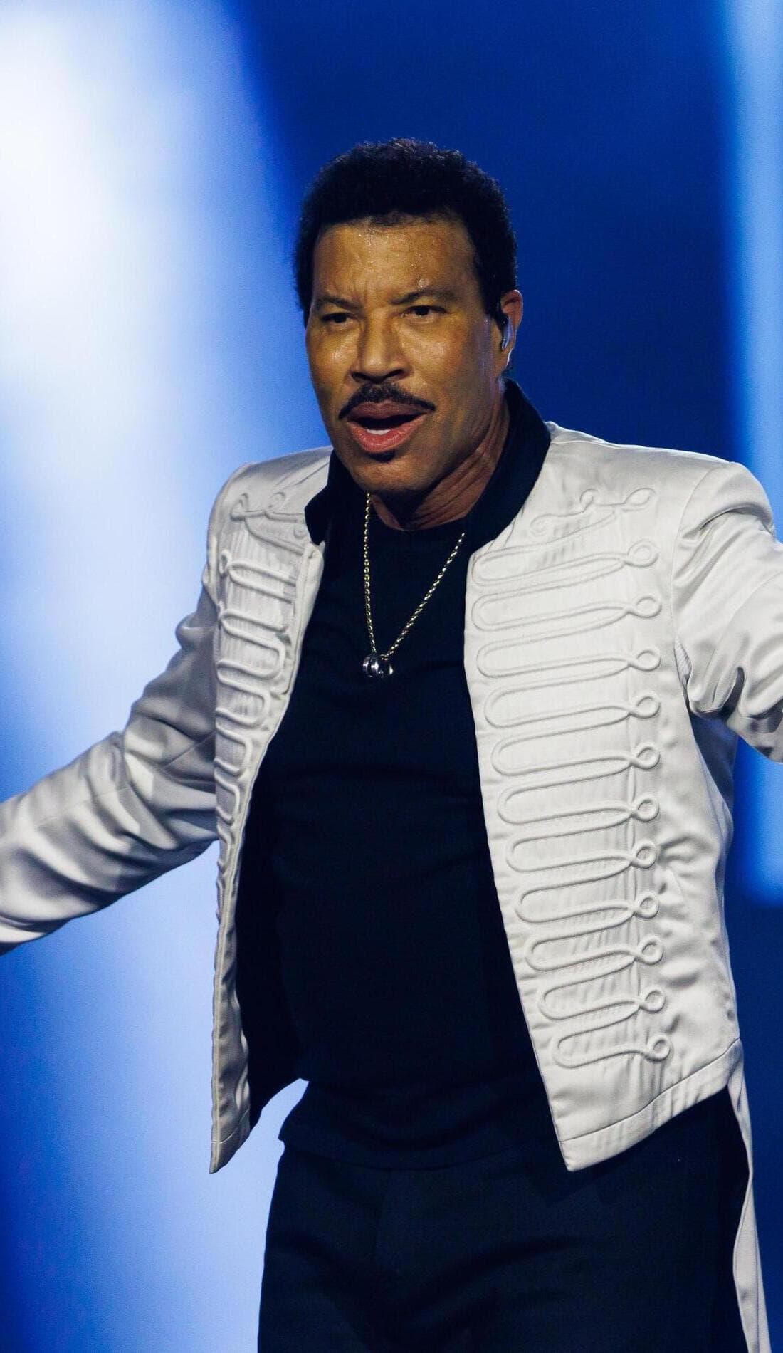 Lionel Richie Tickets & Concert Tour Dates 2024 | SeatGeek.ca