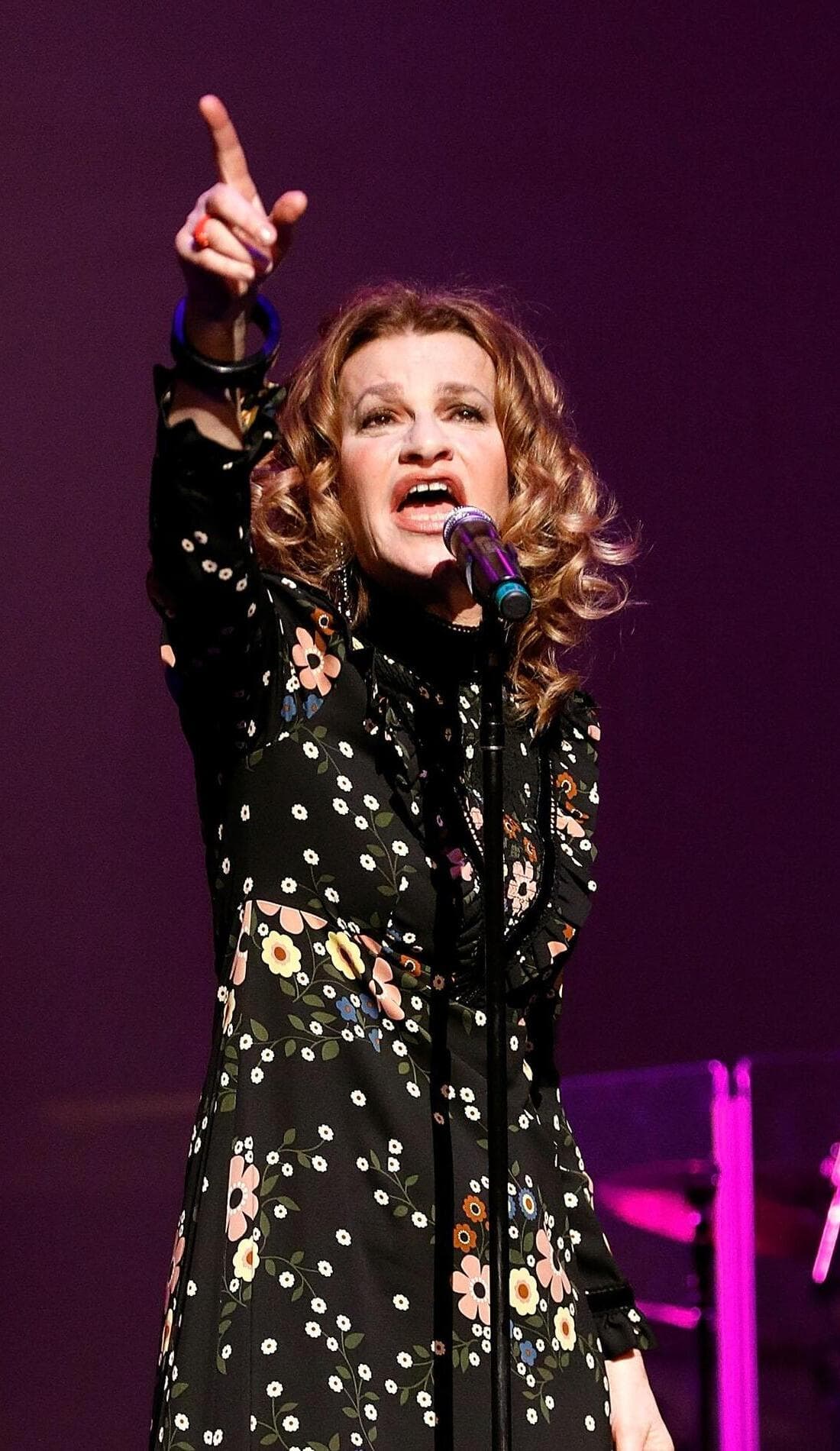 Sandra Bernhard Tickets, 2024 Concert Tour Dates | SeatGeek