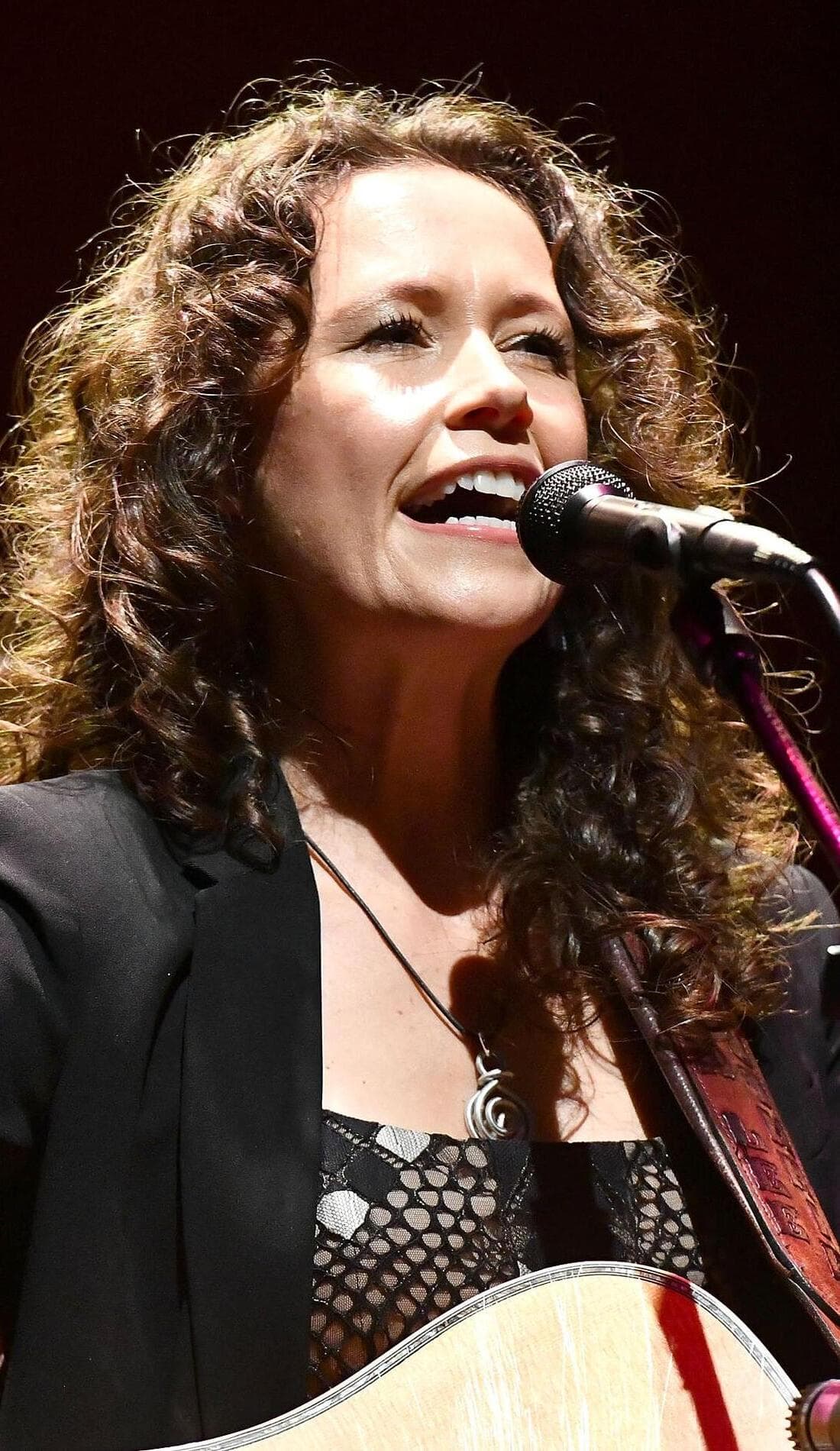 Sarah Lee Guthrie Concert Tickets, 2024 Tour Dates & Locations | SeatGeek
