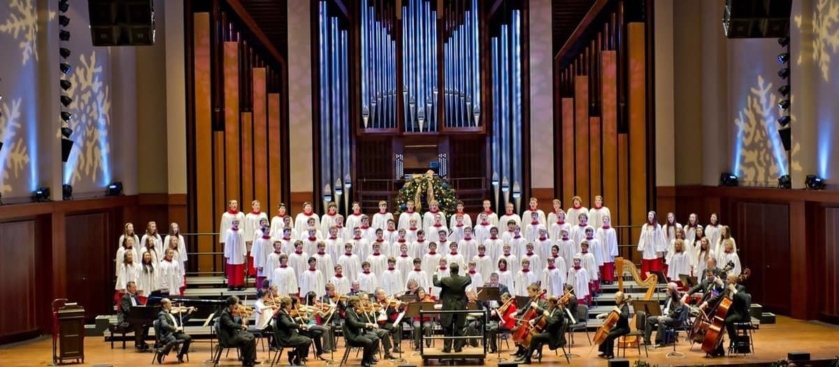 Benaroya Hall Featured Live Event Tickets & 2023 Schedules | SeatGeek